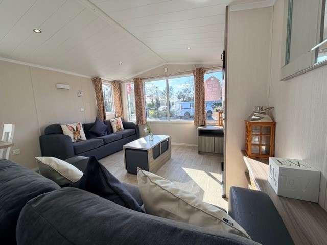 2 Bedroom Mobile Home