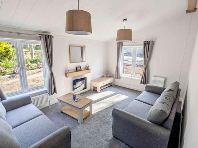 2 Bedroom Mobile Home