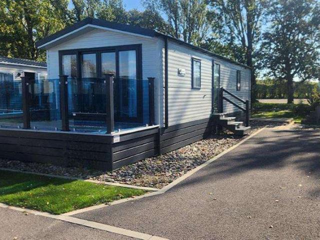 2 Bedroom Mobile Home