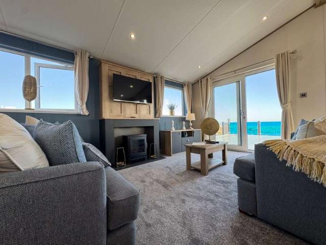 2 Bedroom Mobile Home