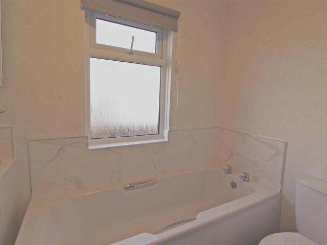 2 bedroom mobile home for sale