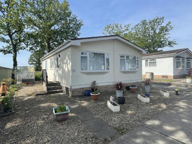 2 bedroom mobile home for sale