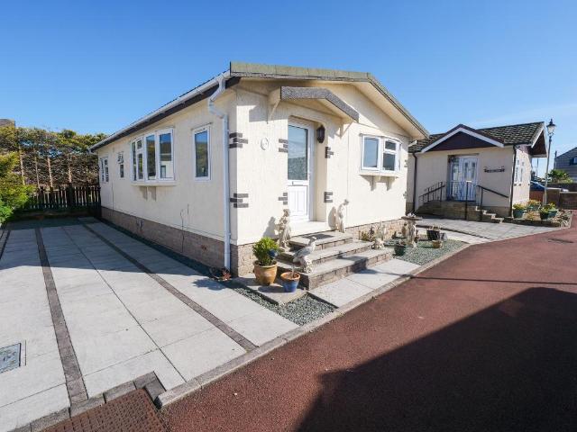 2 bedroom mobile home for sale