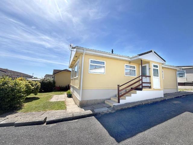2 bedroom mobile home for sale