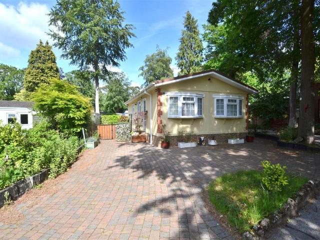 2 bedroom mobile home for sale
