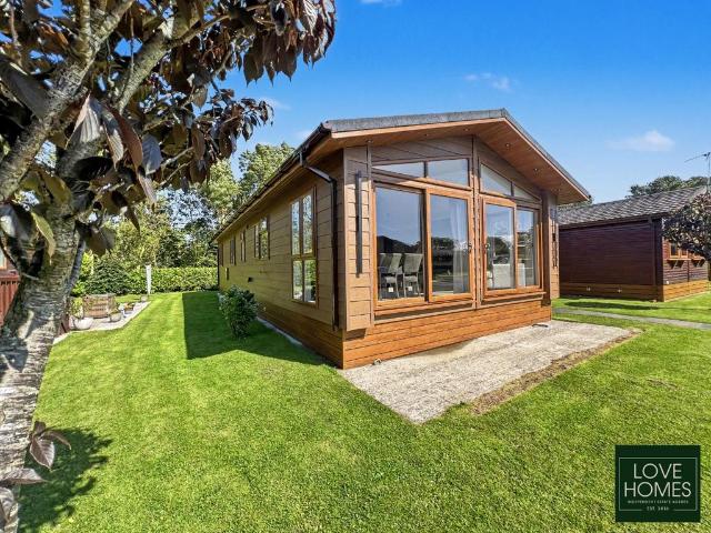 2 bedroom mobile home for sale