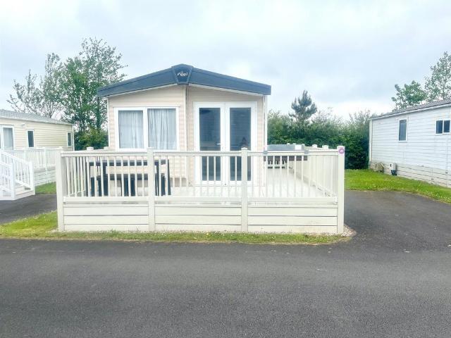2 bedroom mobile home for sale