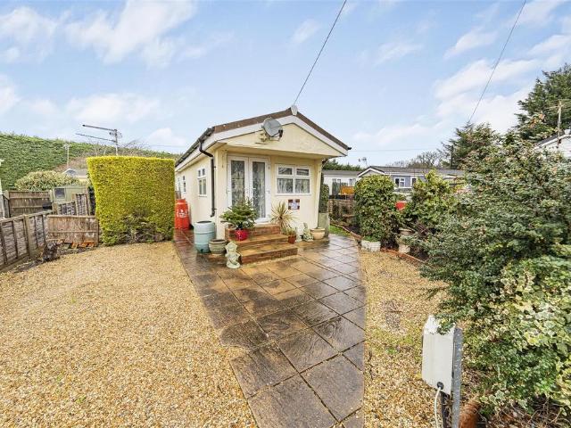 2 bedroom mobile home for sale