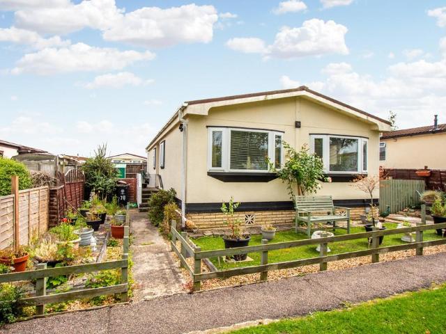 2 bedroom mobile home for sale