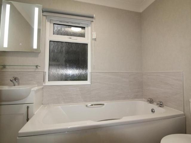 2 bedroom mobile home for sale
