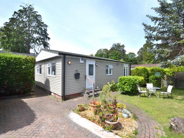 2 bedroom mobile home for sale