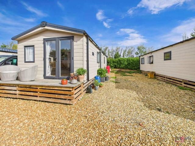 2 bedroom mobile home for sale