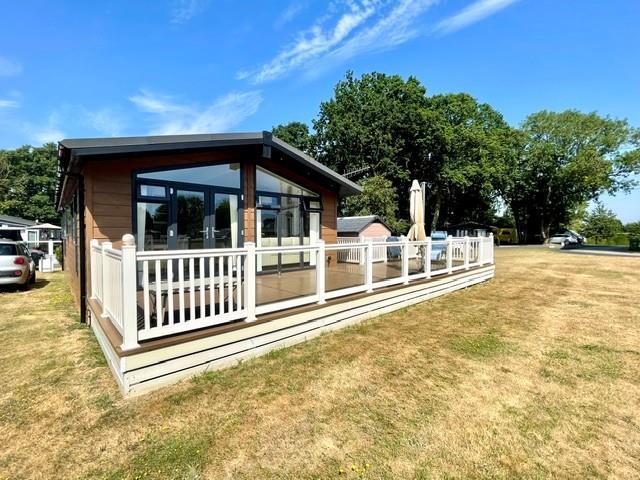 2 bedroom mobile home for sale