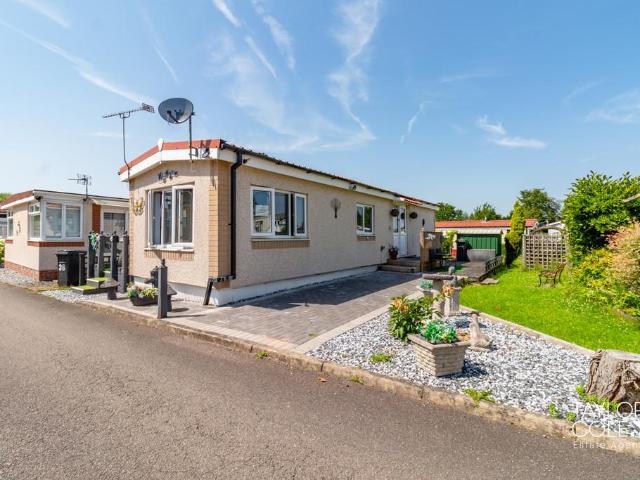 2 bedroom mobile home for sale