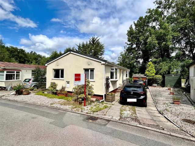 2 bedroom mobile home for sale