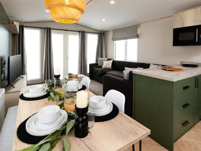 2 bedroom mobile home for sale