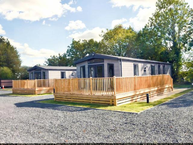 2 bedroom mobile home for sale