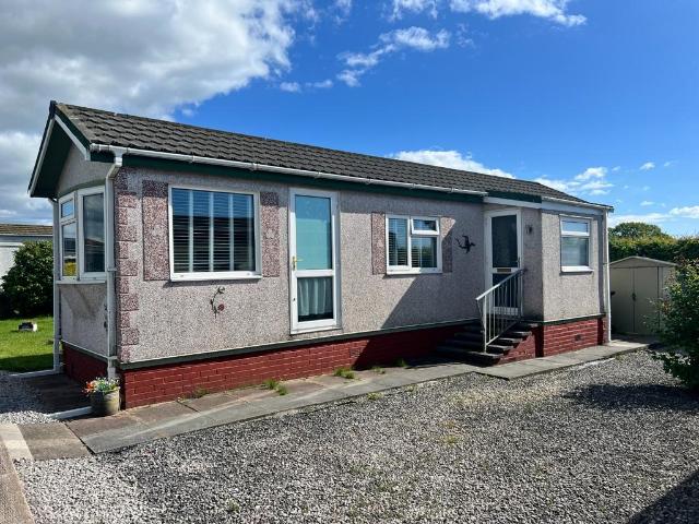 2 bedroom mobile home for sale