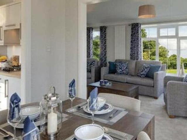 2 Bedroom Mobile Home For Sale In Greystone Hills, Yorkshire