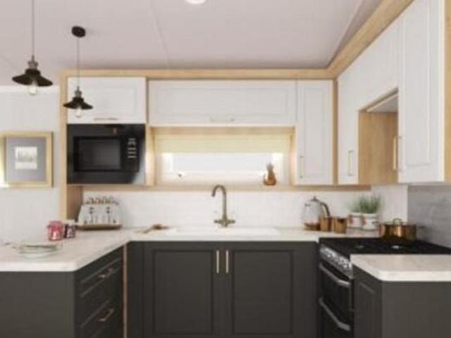 2 Bedroom Mobile Home For Sale In Four Lanes