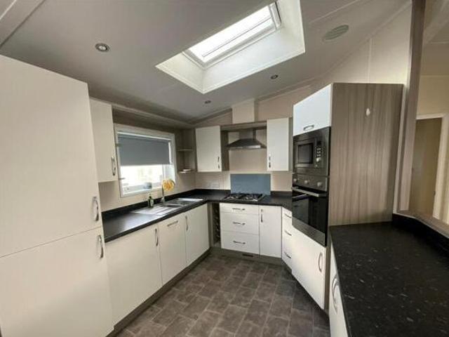 2 Bedroom Mobile Home For Sale In Southsea