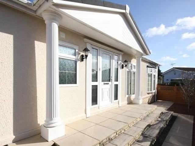2 bedroom mobile home for sale in Pirton Close Leadons Park WR12