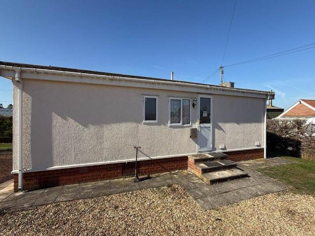 2 bedroom mobile home to rent