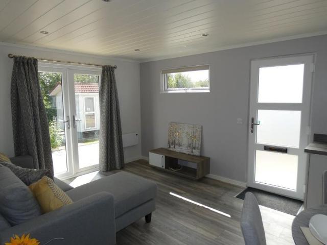 2 bedroom mobile home to rent