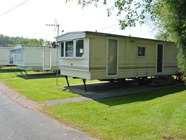2 Bedroom Mobile Home To Rent In Moor Lane, Calverton, Nottingham, NG14