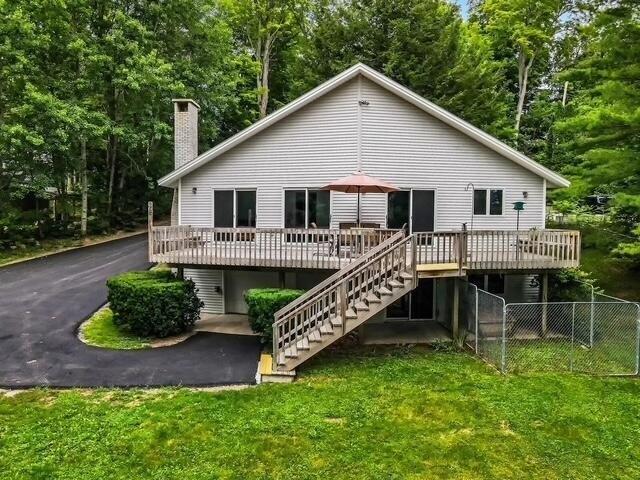 2 bedroom, Monmouth ME 04259 102565462