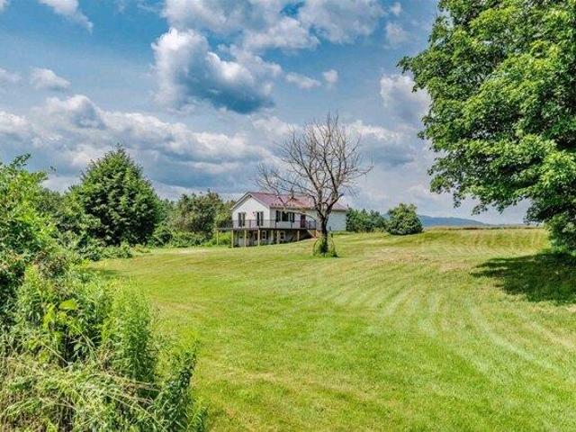 2 bedroom, Monroe NH 03771 104689421