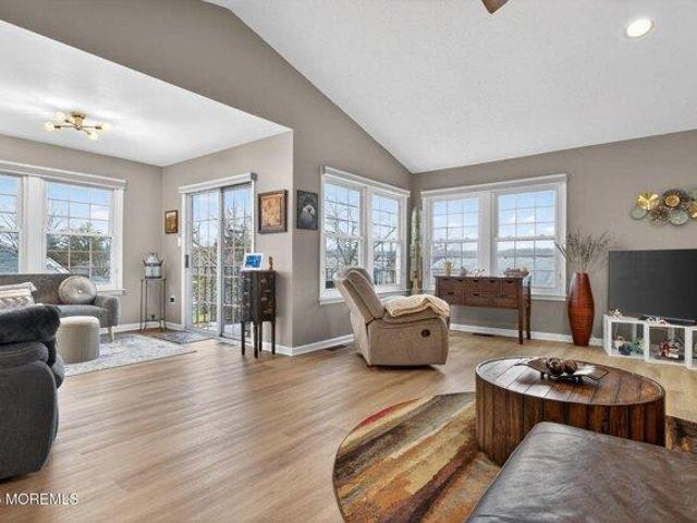 2 bedroom, Monroe NJ 08831 101660702