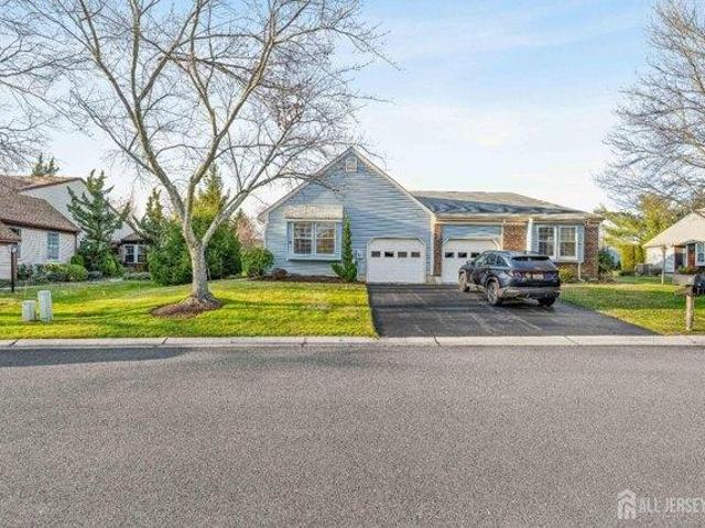 2 bedroom, Monroe NJ 08831 102798468