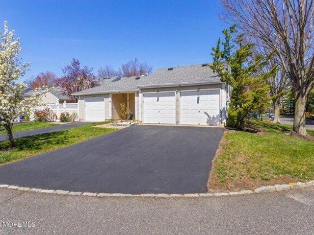 2 bedroom, Monroe NJ 08831 102800421