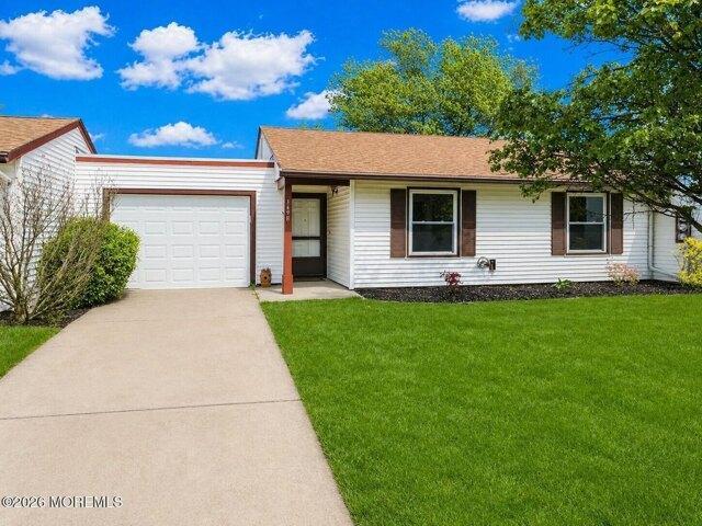 2 bedroom, Monroe NJ 08831 103620239