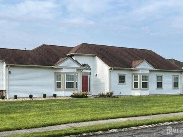 2 bedroom, Monroe NJ 08831 105171959