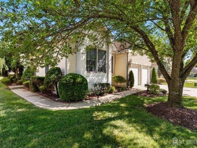 2 bedroom, Monroe NJ 08831 105172673
