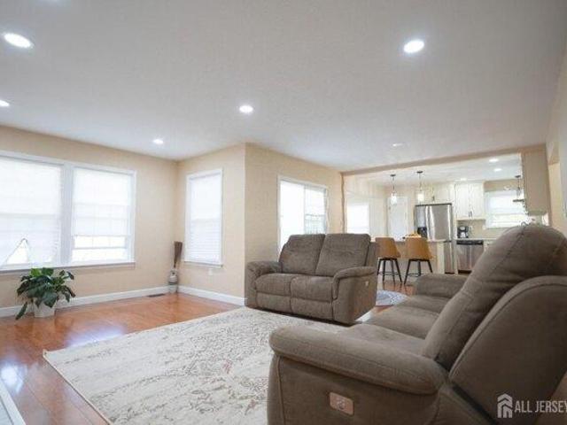 2 bedroom, Monroe NJ 08831 105192431