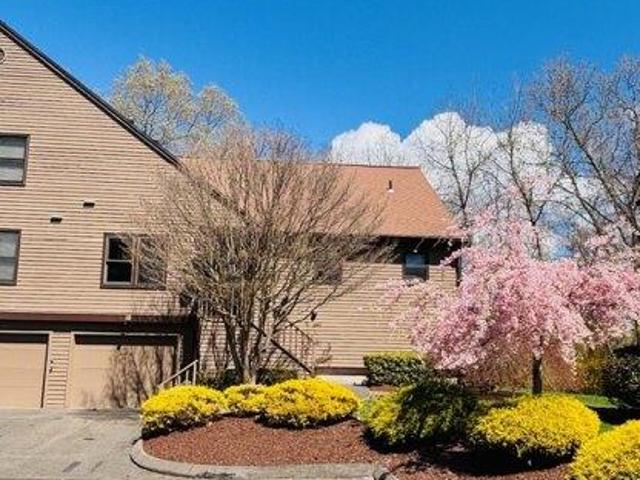 2 bedroom, Monroe CT 06468 102475670