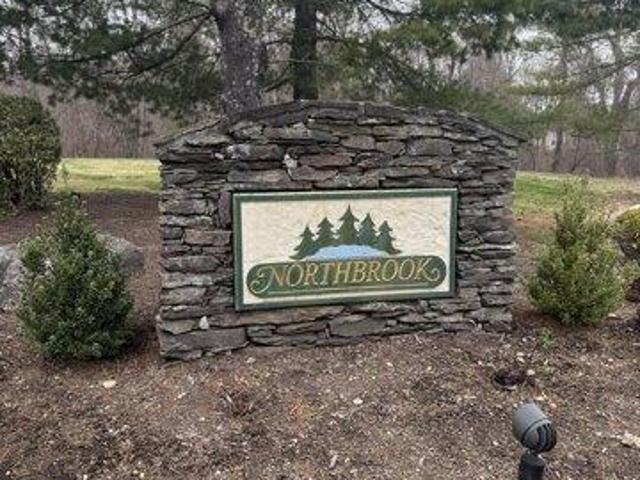 2 bedroom, Monroe CT 06468 103102315
