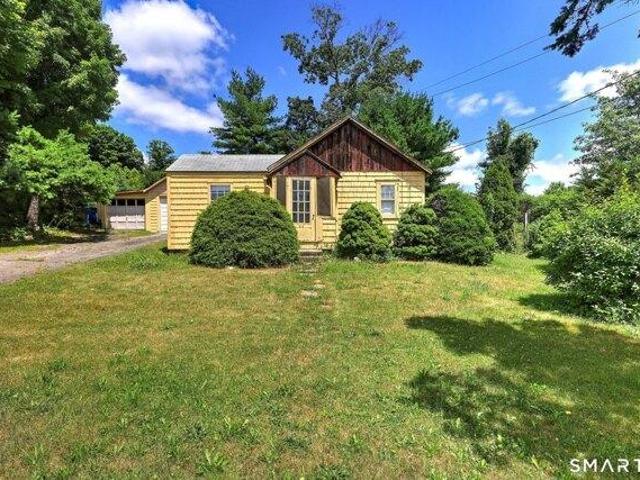 2 bedroom, Monroe CT 06468 104265221