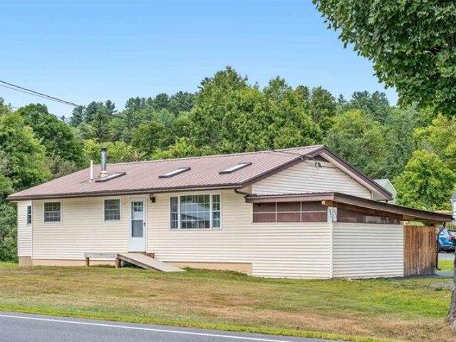 2 bedroom, Montpelier VT 05602 104515323