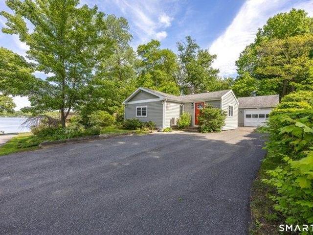 2 bedroom, Morris CT 06763 102777548