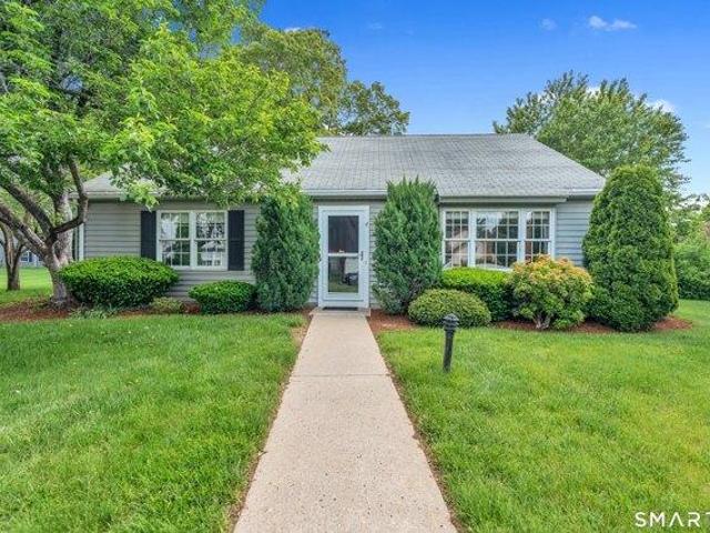 2 bedroom, Madison CT 06443 104811372