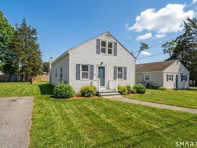 2 bedroom, Madison CT 06443 LS102825694