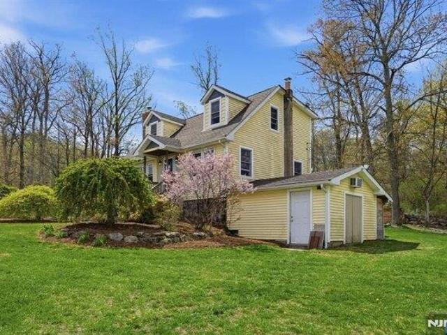 2 bedroom, Mahwah NJ 07430 101999436