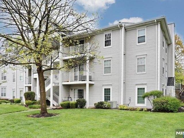2 bedroom, Mahwah NJ 07430 102256308