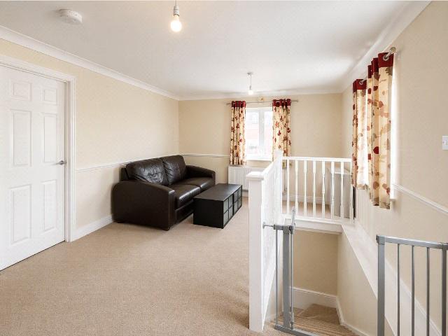 2 BEDROOM Maisonette