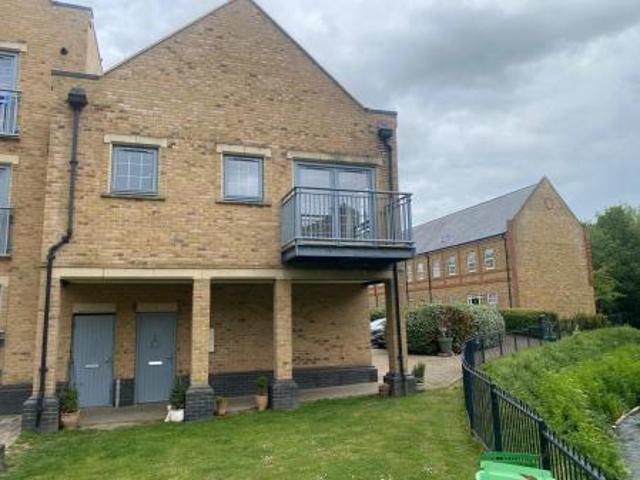 2 bedroom Maisonette To Let