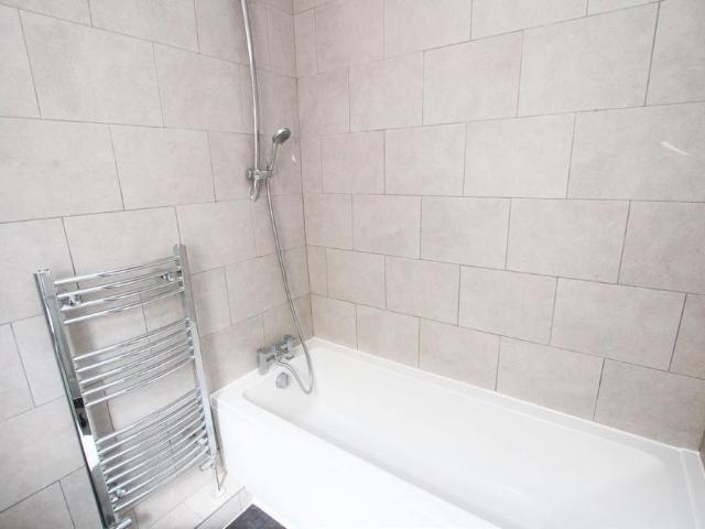 2 bedroom Maisonette to let